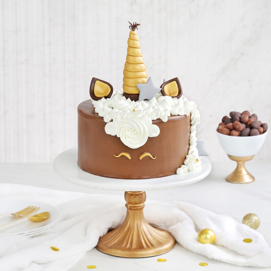 Unicorn fondant cake store
