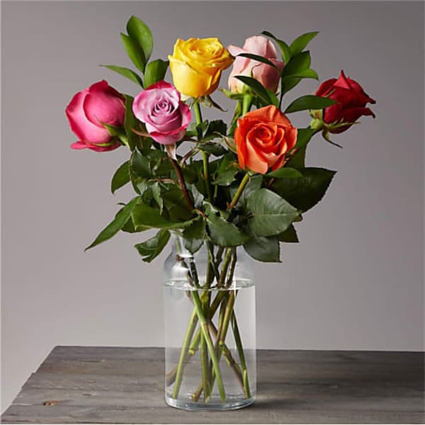 6 Mix Roses Bouquet With Vase: Gift/Send UK Gifts Online IP1153802 |IGP.com