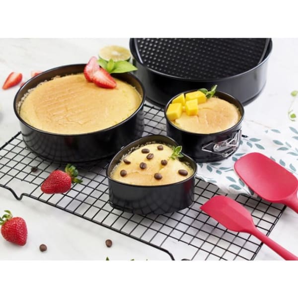 Buy/Send Baking Tray - Metal - Clip Closure - Single Piece Online | IGP ...