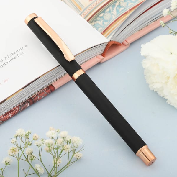 Buy/Send Black and Gold Rollerball Pen Online | IGP | JVS1197761