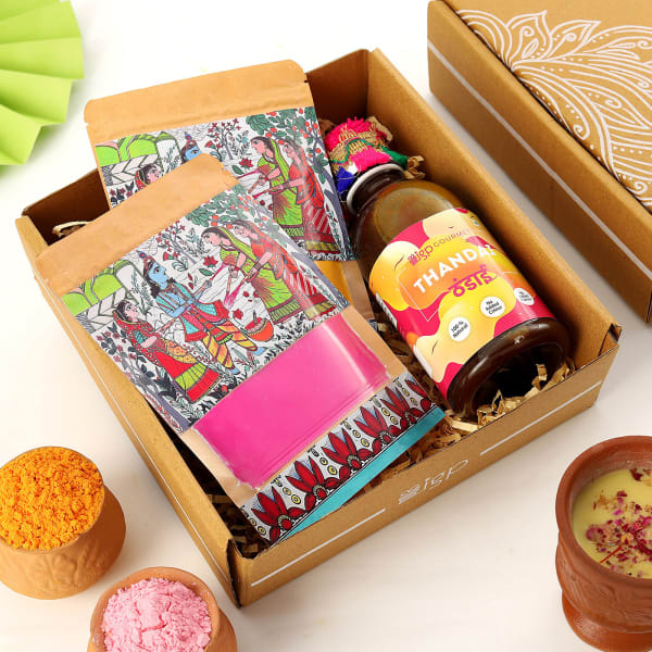 Buy/Send Gulal aur Thandai Holi Gift Box Online | IGP | JVS1203984