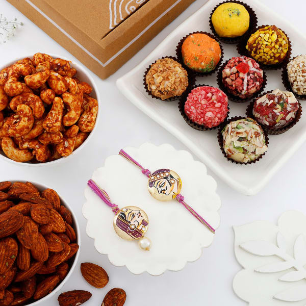 Buy/Send Hand painted Pichwai Raja Rani Rakhi Hamper Online | IGP ...