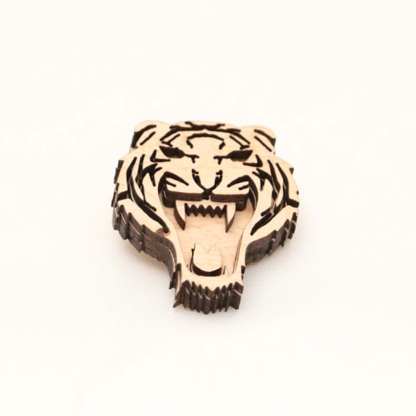 Buy/Send Lapel Pin - Tiger Online | IGP | JVS1232563