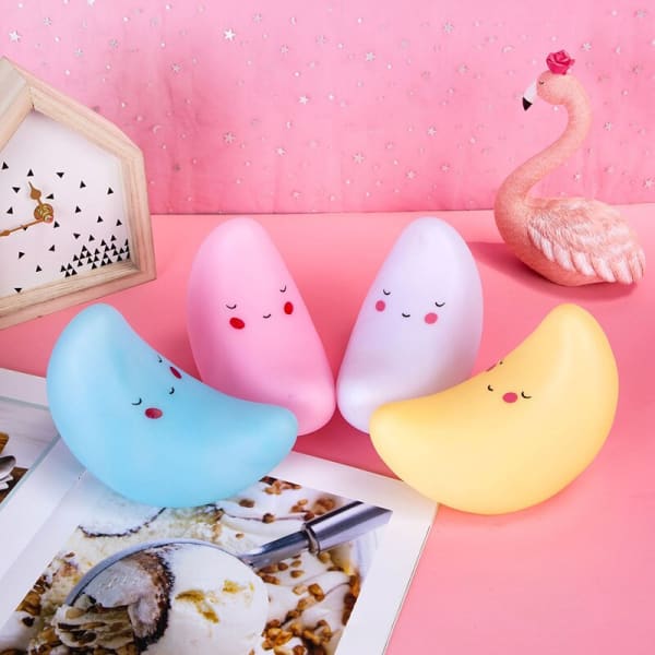 Buy/Send Light Half Moon LED Single Piece Online | IGP | JVS1249339