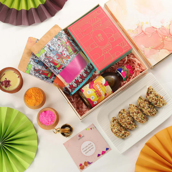 Buy/Send Lovely Holi Gift Hamper Online | IGP | JVS1203438