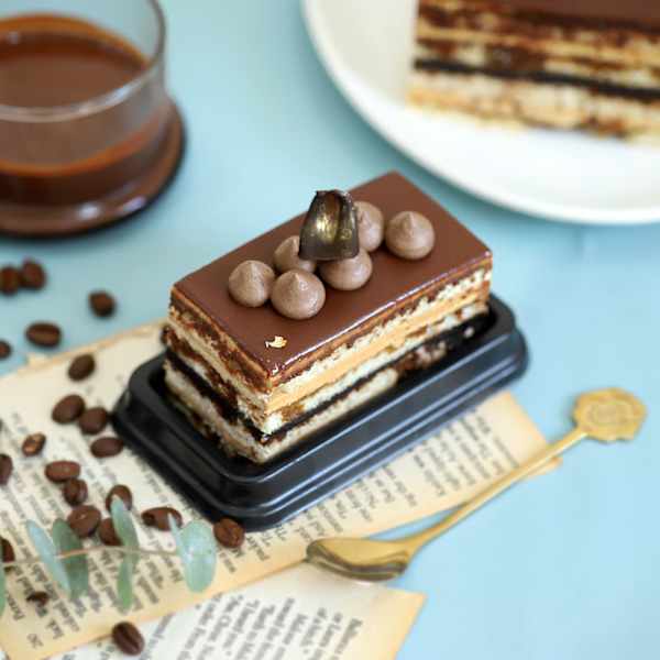 Opera Pastry: Gift/Send Fresh Gifts Online JVS1402984 |IGP.com