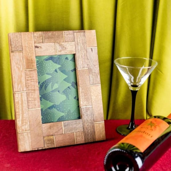 Buy/Send Photo Frame - Wood And Bamboo Online | IGP | JVS1253397