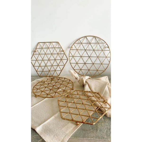 Buy/Send Pot Stand Geometric Trivet Single Piece Online | IGP | JVS1218826