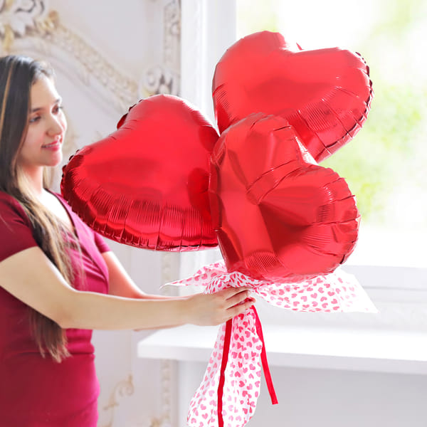 Red Heart Balloon Bouquet: Gift/Send Addons Gifts Online JVS1275021 ...