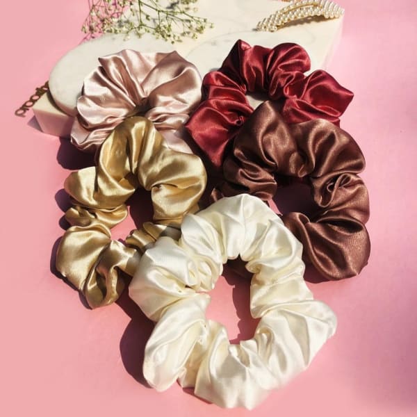 Buy/Send Scrunchies Metal Haze Satin Set Of 5 Online | IGP | JVS1235196