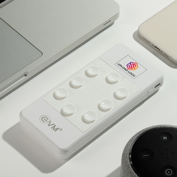 Buy/Send Super Charge 10000mAh White Power Bank Online | IGP | JVS1200713