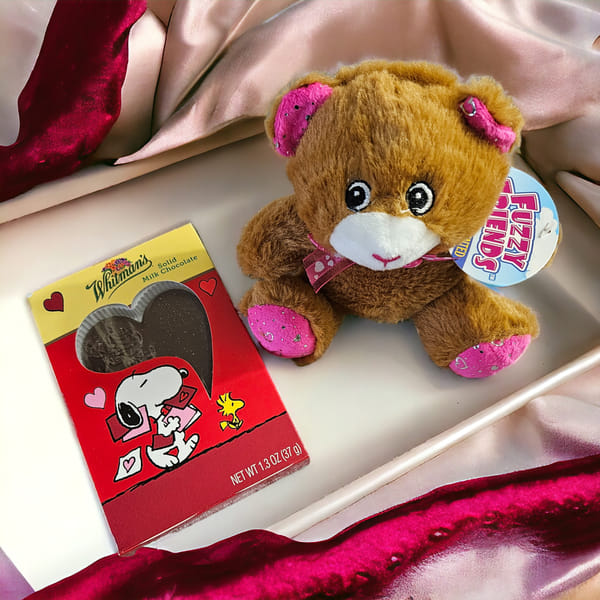 Tender Touch Combo: Gift/Send Valentine's Day Gifts Online JVS1273609 ...