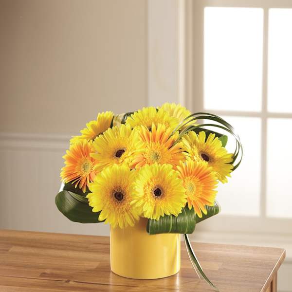 Buy/Send The FTD Sunny Surprise Bouquet Online | IGP | NID1341139