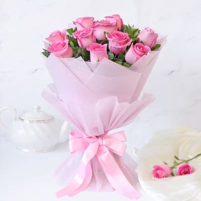 Order 10 Pretty Pink Roses Online at Best Price, Free Delivery|IGP Flowers