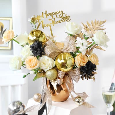 Buy/Send A Night of Glam Online | IGP | JVS1272016