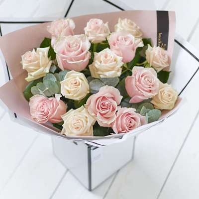 Buy/Send Beautifully Simple Pink Rose Bouquet Online | IGP | ID1352820