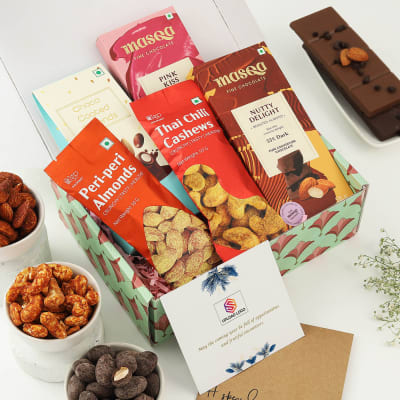 Buy/Send Best Snack-Time Treat Box Online | IGP | JVS1197965