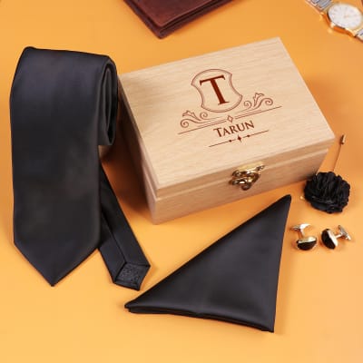 Buy/Send Black Men's Accessory Set In Personalized Wooden Box Online ...