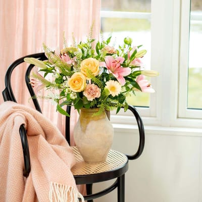 Buy/Send Bouquet of Mixed Cut Flowers Online | IGP | NID1345374