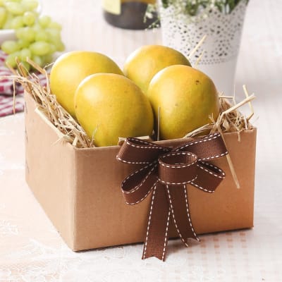Send Fruit Baskets & Fresh Fruit Gifts for Mother/Mom in India, USA, UK ...