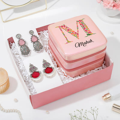 Buy/Send Charming Pink Jewellery Gift Hamper For Her Online | IGP ...