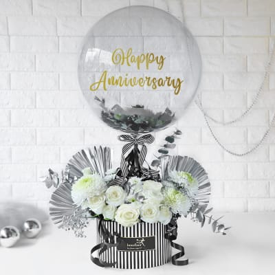 Buy/Send Chic in Silver Anniversary Arrangement Online | IGP | JVS1275490