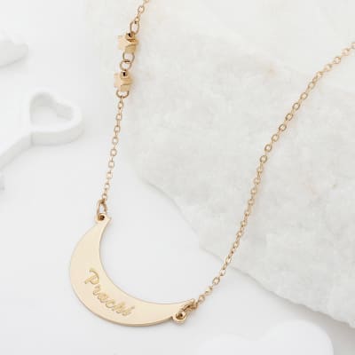 Buy/Send Crescent Moon Personalized Pendant Chain Online | IGP | JVS1199530