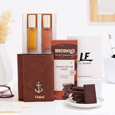 Buy/Send Dapper Luxe Personalized Gift Hamper For Him Online | IGP | JVS1421809