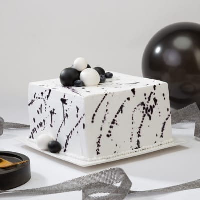 Order Delectable Monochrome Cake 1 Kg Online at Best Price, Free ...