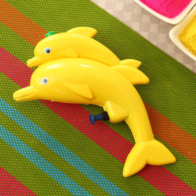 Small Pichkari - Buy, Send Small Water Guns Online to India, USA - IGP.com