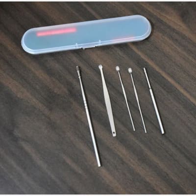 Buy/Send Ear Cleaning Tools Set Online | IGP | JVS1234255