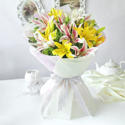 Buy/Send Elegant Mix of Lilies Online | IGP | HD1094051