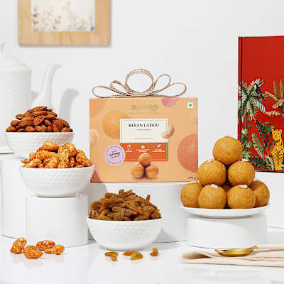 Buy/Send Exquisite Traditional Sweets Hamper Online | IGP | JVS1198160