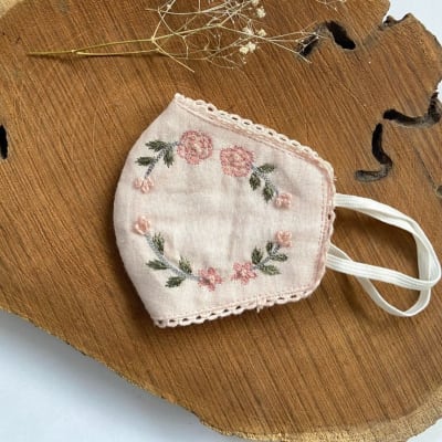 Buy/Send Face Mask - Dreams Online | IGP | JVS1250088