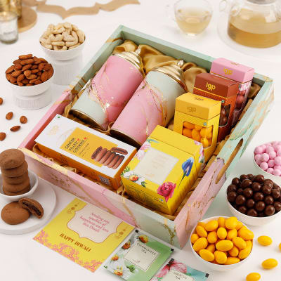 Buy/Send Festive Bonanza Gift Hamper Online | IGP | JVS1267836