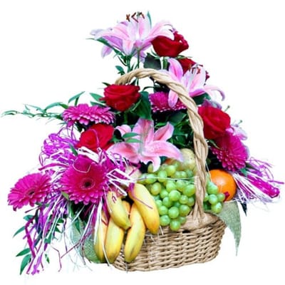 Buy/Send Flower composition with flowers Online | IGP | NID1370615
