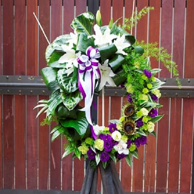 Buy/Send Funeral Stand Online | IGP | ID1088595