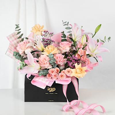 Send Garden Blush Elegant Floral Arrangement Online, Same Day Delivery ...