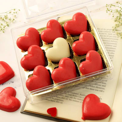 Buy/Send Hearty Love Chocolates Box Online | IGP | J11153045