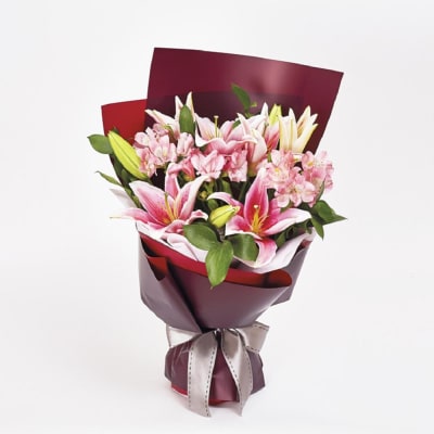 Buy/Send Lilies in Bloom Online | IGP | NID1320135