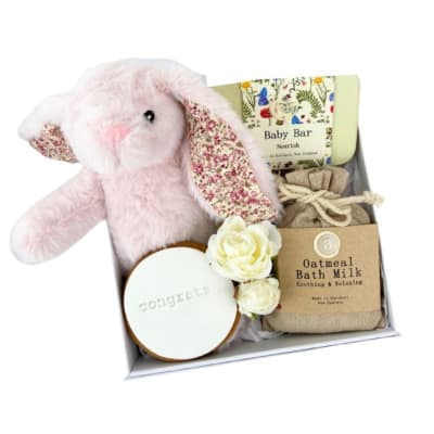 Buy/Send Little Luxury Baby Box Online | IGP | NZ1286672