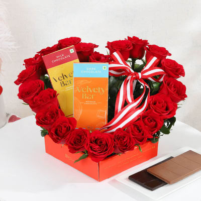 Buy/Send Love-filled Heart Box Online | IGP | JVS1202623