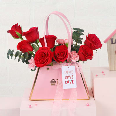 Order Love In Full Blooms Gift Online at Best Price, Free Delivery|IGP ...