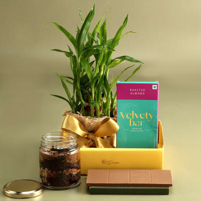 Buy/Send Lucky Flavours Hamper Online | IGP | JVS1191620