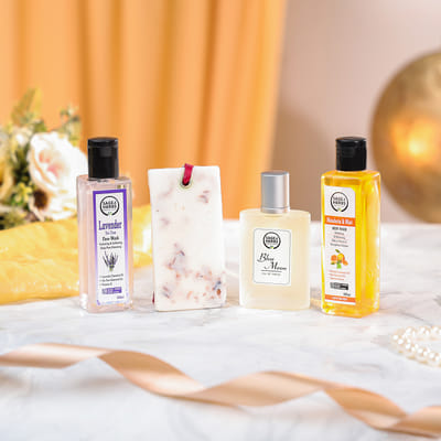 Buy/Send Luxury Pampering Hamper With Skincare Essentials Online | IGP ...
