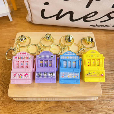 Buy/Send Mini Slot Machine Keychain Assorted Single Piece Online | IGP ...