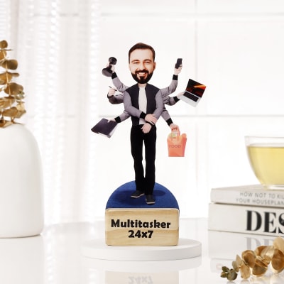 Buy/Send Mr Multitasker Personalized Caricature Online | IGP | JVS1270046