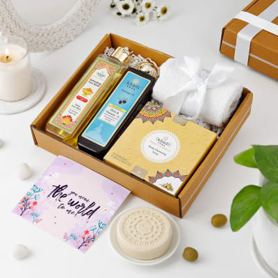 Buy/Send Nourishing Essentials Gift Box Online | IGP | JVS1272576
