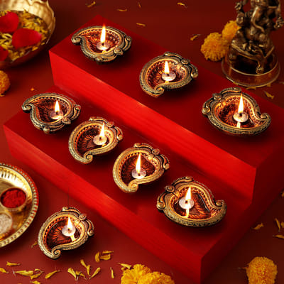 Buy/Send Paisley Shaped Clay Diyas Set of 8 Online | IGP | JVS1190123