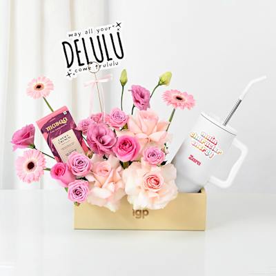 Buy/Send Personalized Main Character Energy Gift Hamper Online | IGP ...